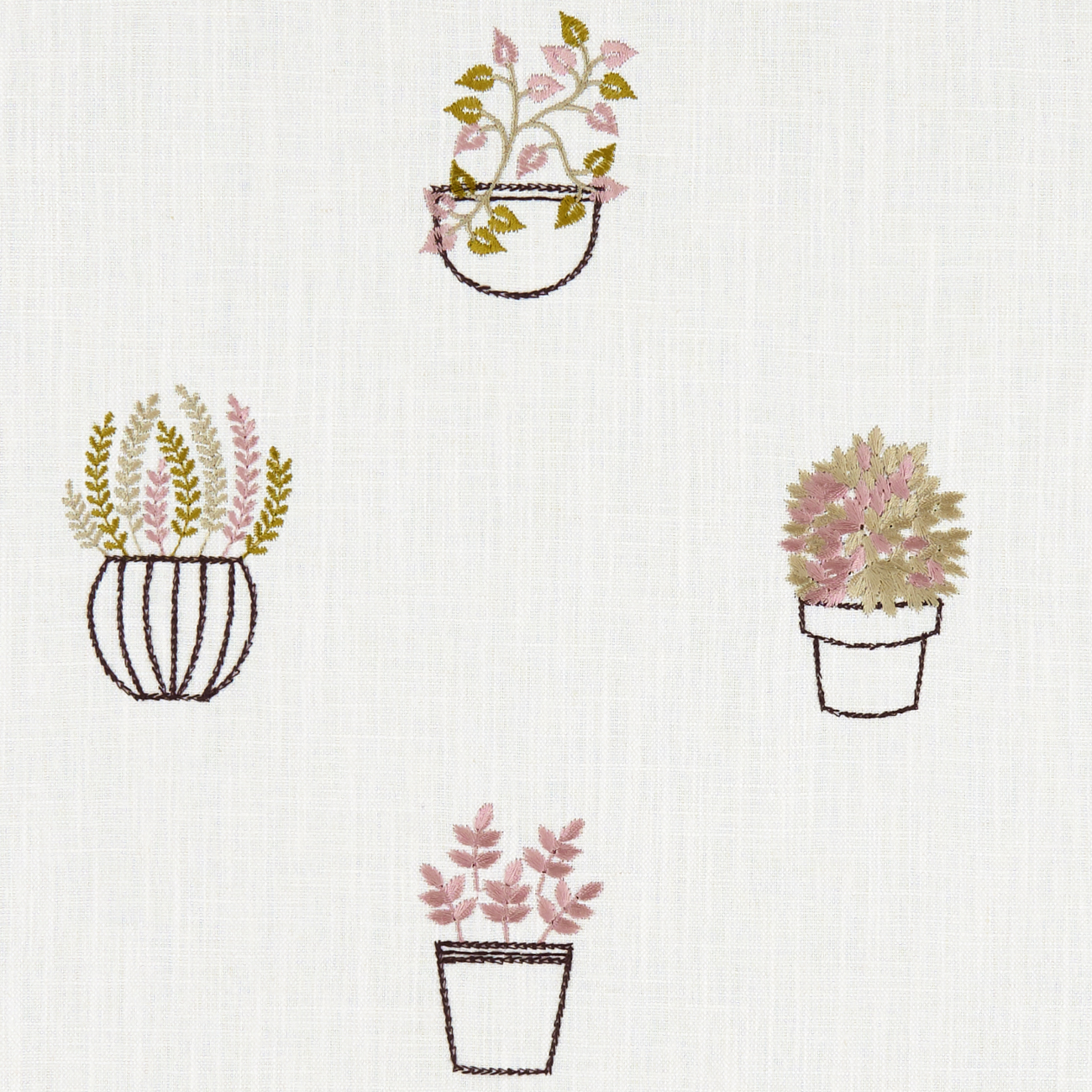 Summerby - Raspberry fabric | Avebury | Clarke & Clarke