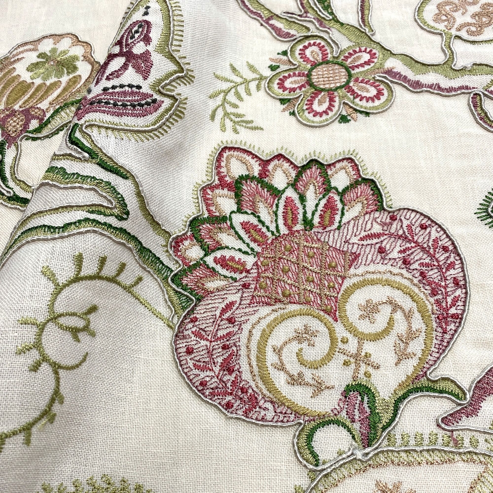 Persian Daisy - Buttermilk fabric | Stitch & Block | Ian Sanderson