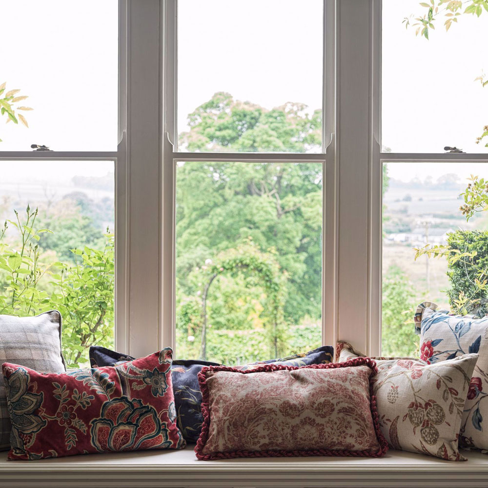 Sanderson Fabrics & Upholstery - Beautiful Designer Fabrics